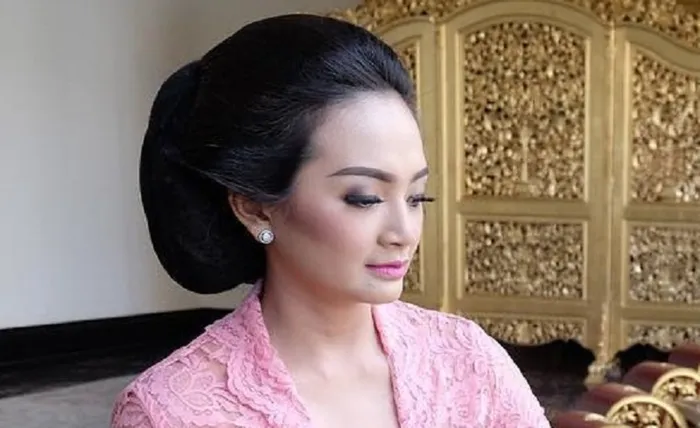 Hari Kartini, Ini 5 Jenis Sanggul Tradisional yang Harus Kamu Ketahui ...