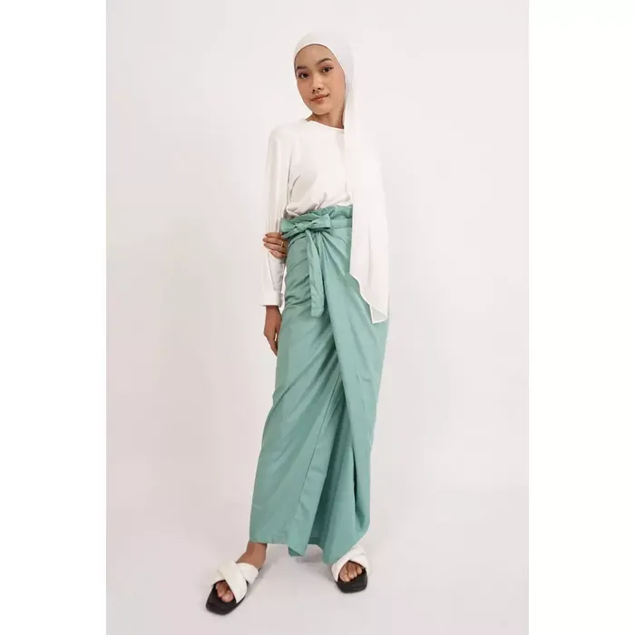 5 Rekomendasi Wrap Skirt untuk Outfit ke Kantor, Mulai Rp150 Ribu ...