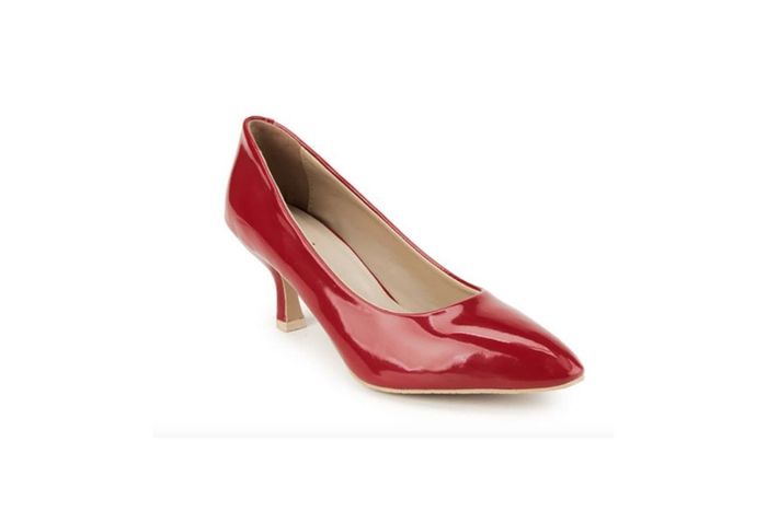Elegan, Ini 5 Rekomendasi Heels Merah untuk Kado Natal di Tokopedia ...