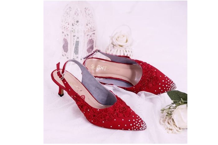 Elegan, Ini 5 Rekomendasi Heels Merah untuk Kado Natal di Tokopedia ...