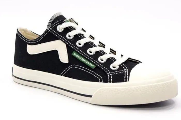 Ini 5 Rekomendasi Merek Lokal yang Memiliki Koleksi Sneakers Kekinian ...
