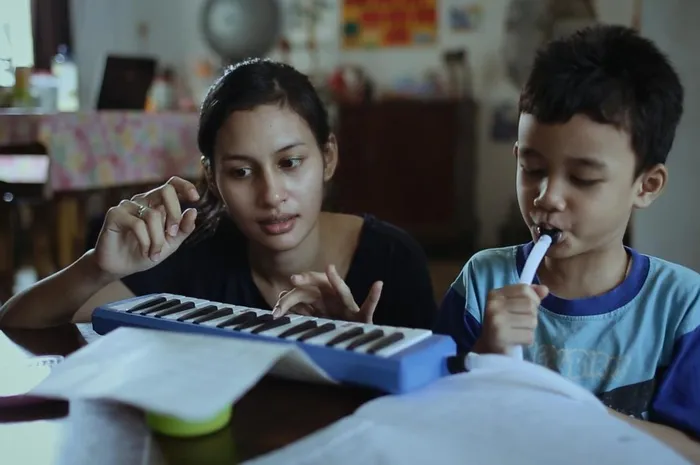 5 Rekomendasi Film Kamila Andini dengan Karakter Perempuan Pahlawan ...