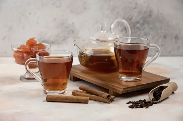 Cocok Diminum Saat Hujan, Begini Cara Membuat Wedang Rempah Gula Merah ...