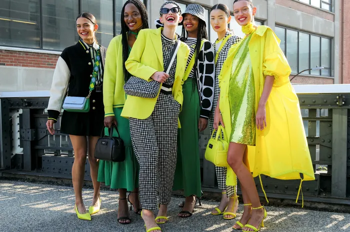 BERITA TERPOPULER FASHION & BEAUTY: Koleksi Terbaru Kate Spade hingga ...