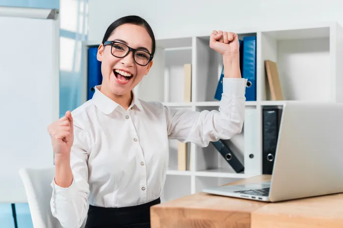 Selain White dan Blue Collar, Kenali Apa Itu New Collar dalam Pekerjaan ...