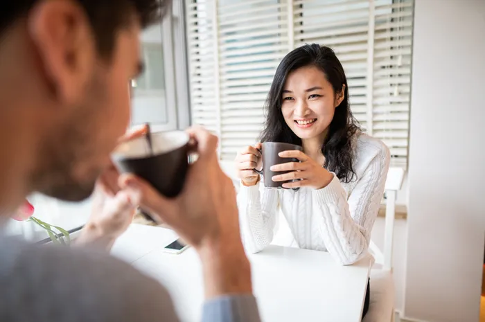 Sebelum Jalin Hubungan, Perempuan Perlu Tahu 10 Kalimat Tanda Cowok Red ...