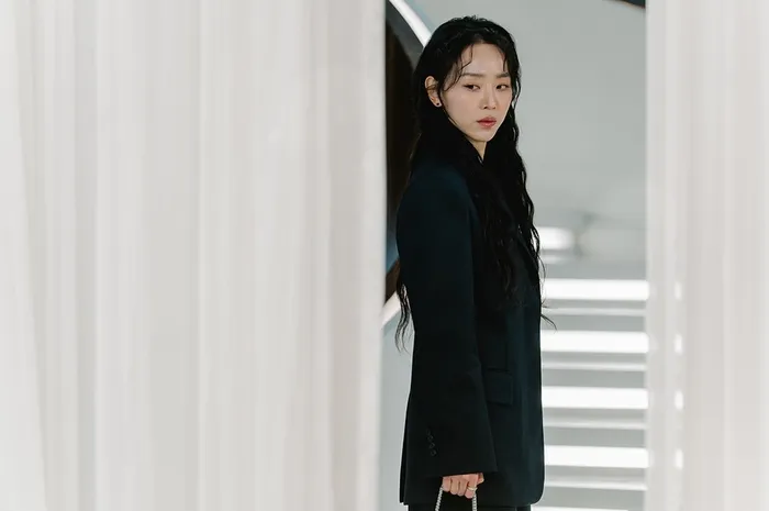 Karakter Perempuan Sarah Kim di Drama Korea Populer The Art of Sarah ...