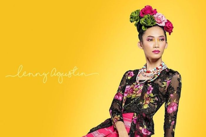 Funky Kebaya, Tren Berbusana Tradisonal ala Lenny Agustin yang Modern ...