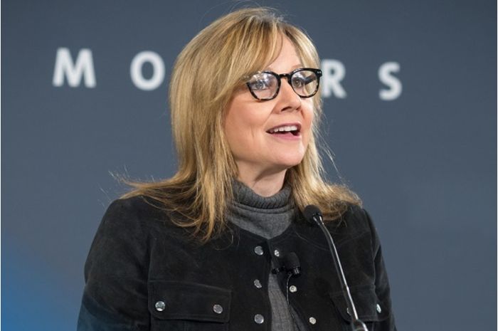 Memulai Karier dari Usia 18 Tahun, Inilah Sosok Mary Barra CEO General Motors - Parapuan