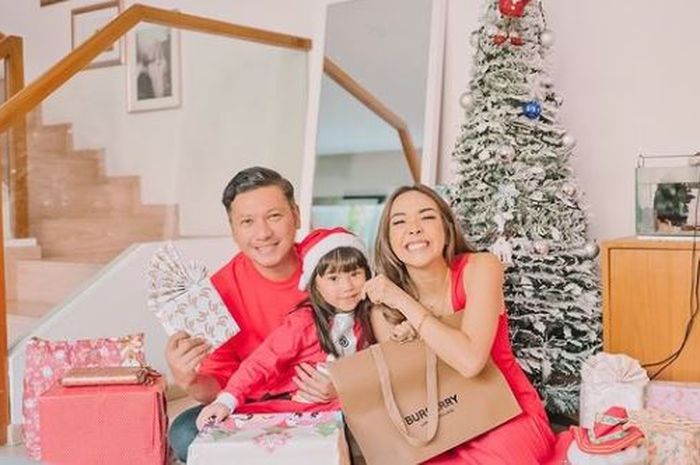 Rukun, Intip Momen Gisella Anastasia dan Gading Marten Liburan ke Bali untuk Rayakan Natal ...