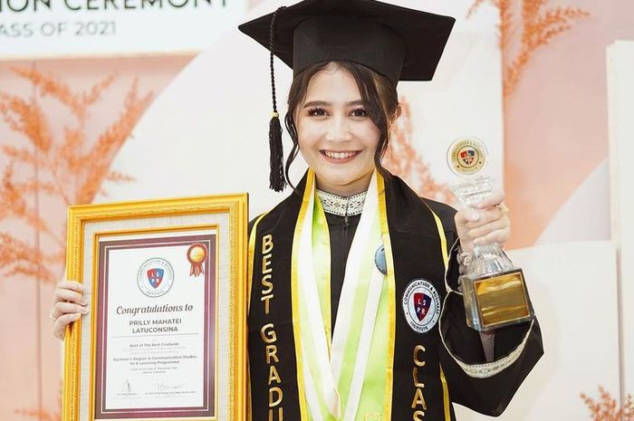 9 Bisnis Prilly Latuconsina yang Membuat Dirinya Sukses di Usia Muda ...