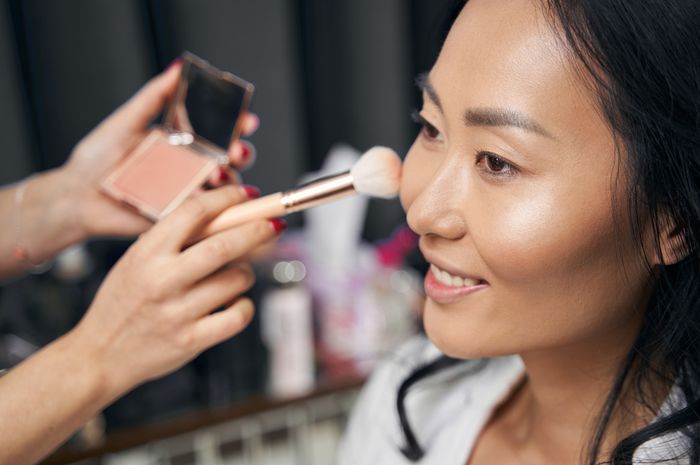 Dukung Makeup Artist Pemula, Mercredi Beaute Hadirkan Kelas Makeup ...