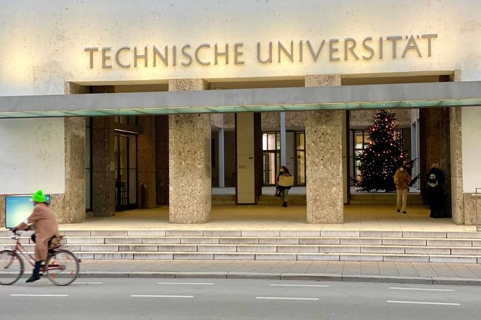 4 Universitas Terbaik di Jerman untuk Lanjutkan Studi, Apa Saja? - Parapuan