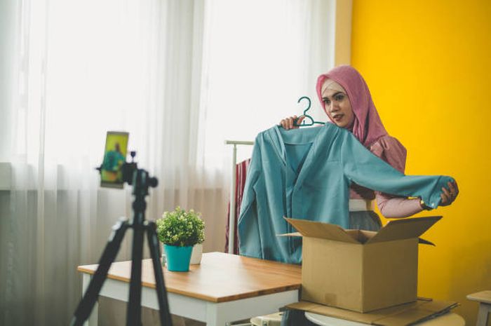 Kapan Baiknya Olshop Tutup Saat Lebaran? Ini 4 Hal yang Perlu ...