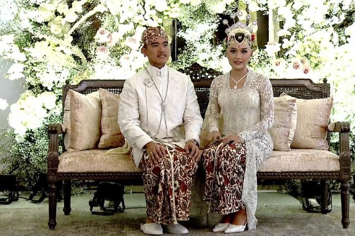 Jokowi Mantu, Ini Filosofi Baju Adat Yogyakarta di Akad Nikah Kaesang dan Erina - Parapuan