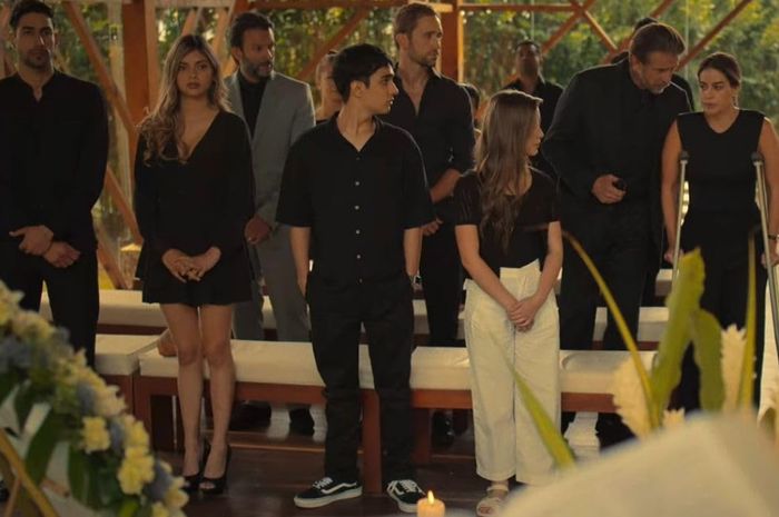 Bisa Ditonton di Netflix, Berikut Ini Sinopsis Series Fake Profile ...