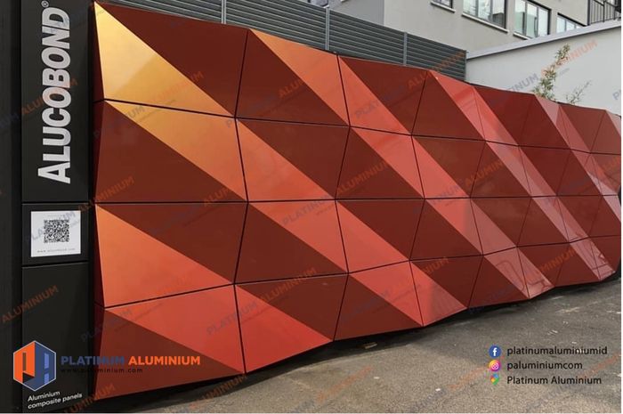 Jadi Penghias Bangunan LRT, Apa itu Material ACP? - Parapuan