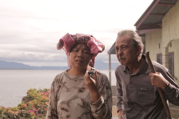 Chelsea Islan Tampil sebagai Superhero Perempuan dalam Teaser Poster ...