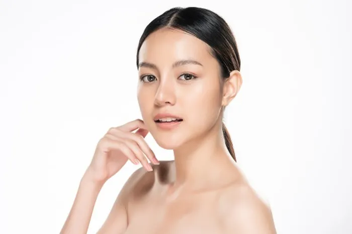 MUA Ungkap Alasan Penting Penggunaan Primer Wajah Sebelum Make Up ...
