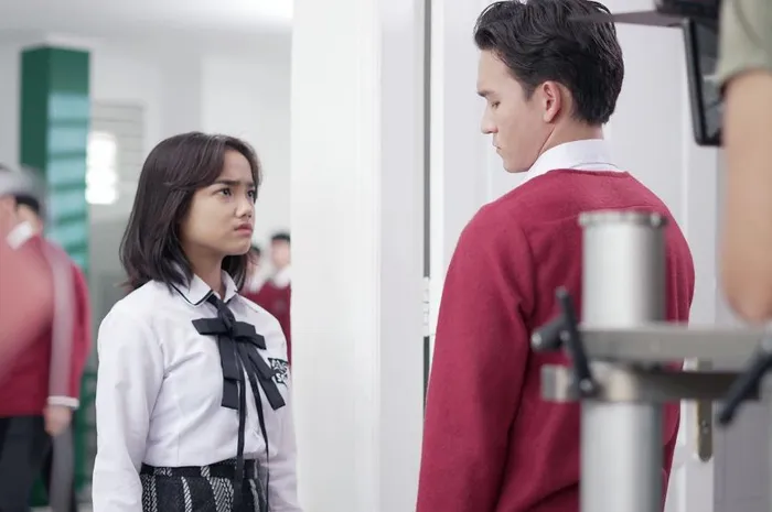 Sinopsis Bukan Cinderella Film Debut Fuji An, Jadi Sosok Bernama Amora ...