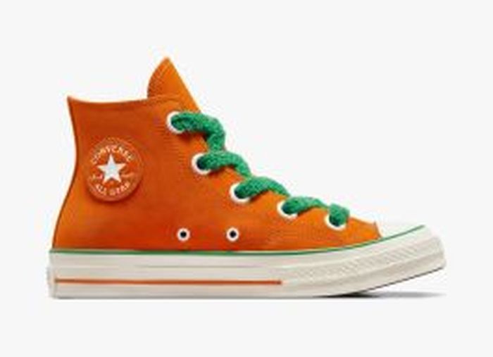 Rekomendasi Sneakers Sentuhan Gulali hingga Cokelat, Cocok untuk Kado ...