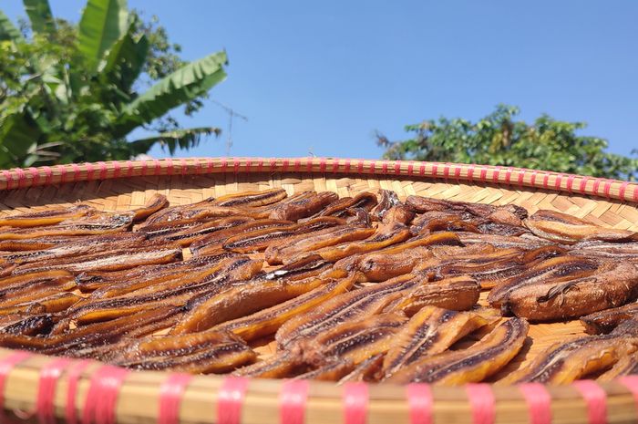 3 Tips Membuat Sale Pisang Rumahan, Iris Tipis dan Jemur Berhari-Hari ...