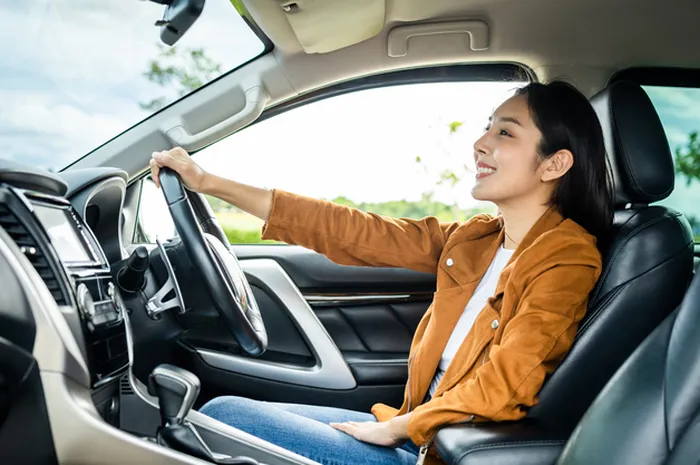 Mudik Lebaran 2024, Ini Bahaya Menahan Kencing Selama Perjalanan - Parapuan