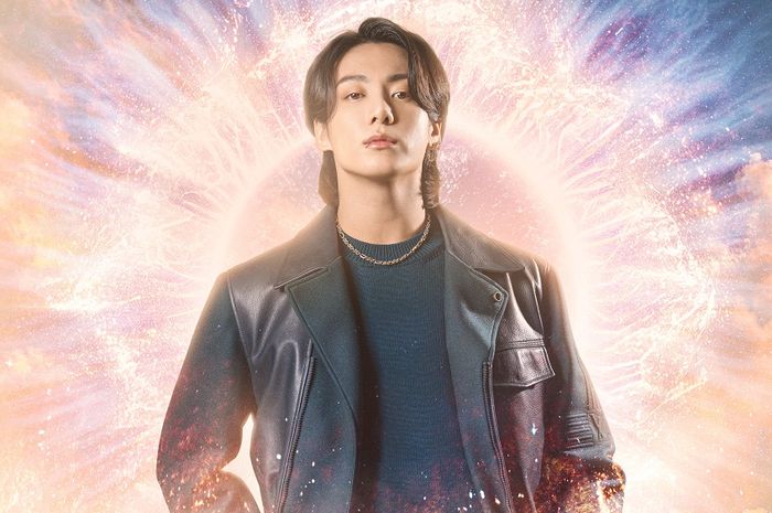 Tampil di Pembukaan Piala Dunia 2022, Jungkook BTS Pakai Jaket Versace ...