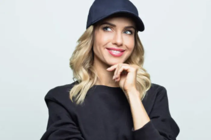 Bisa Dilakukan Sendiri, Ini Cara Mudah Mencuci Topi Tanpa Takut Rusak ...