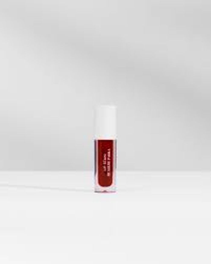 5 Merek Lipstik Lokal Warna Red Wine yang Beri Kesan Fierce dan Seksi ...