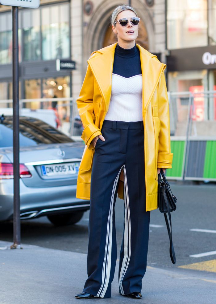 Stylish! 9 Kombinasi Warna Timeless Ini Akan Buatmu jadi Pusat ...