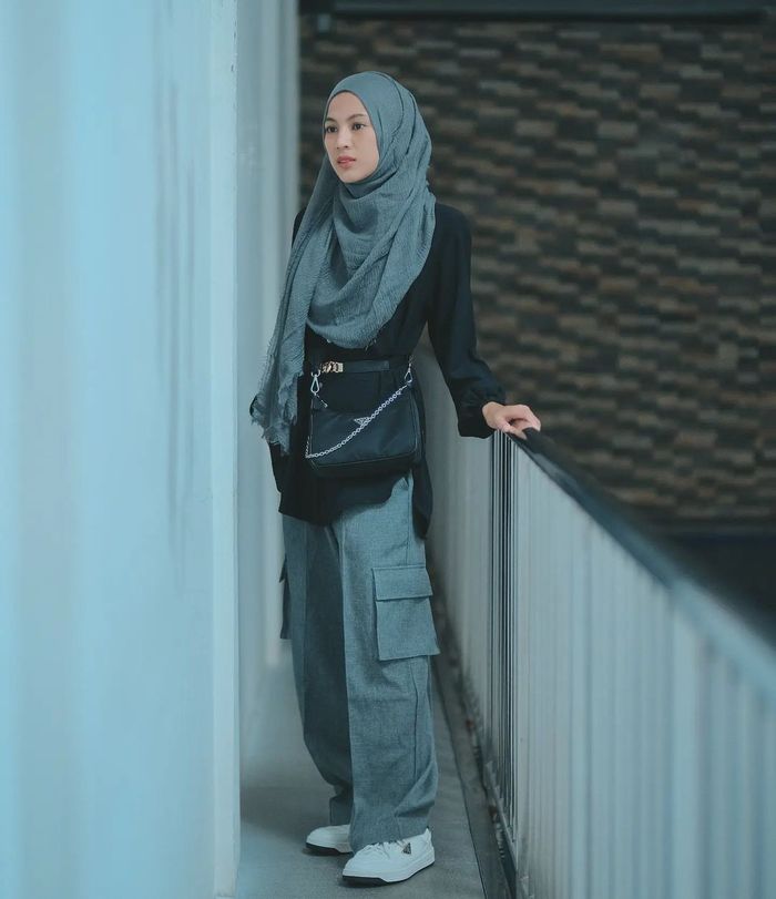Tampil Stylish di Ramadan 2023, Ikuti Inspirasi Gaya Hijab ala Artis ...