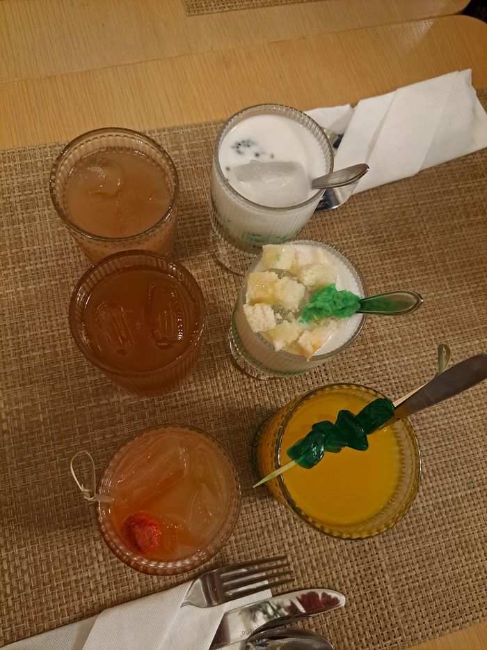 Makan ala Keluarga Kerajaan, Intip Harga dan Daftar Menu di Pracima ...