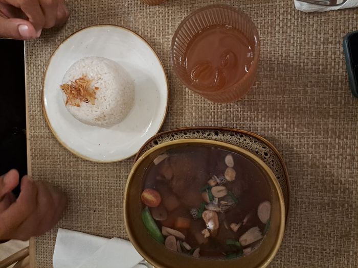 Makan ala Keluarga Kerajaan, Intip Harga dan Daftar Menu di Pracima ...