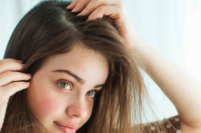 Bad Hair Day Karena Rambut Lepek Berminyak, Atasi dengan Trik Mudah Ini ...
