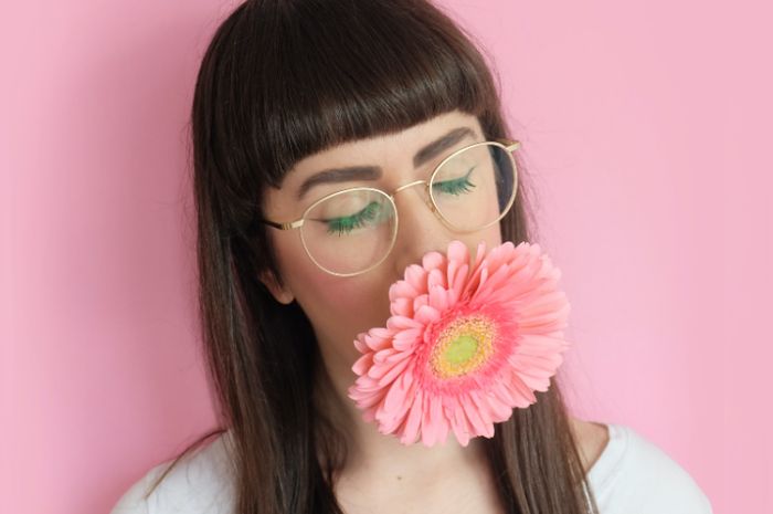 Supaya Tak Salah, Ini Tips Memilih Potongan Poni Sesuai Bentuk Wajah ...