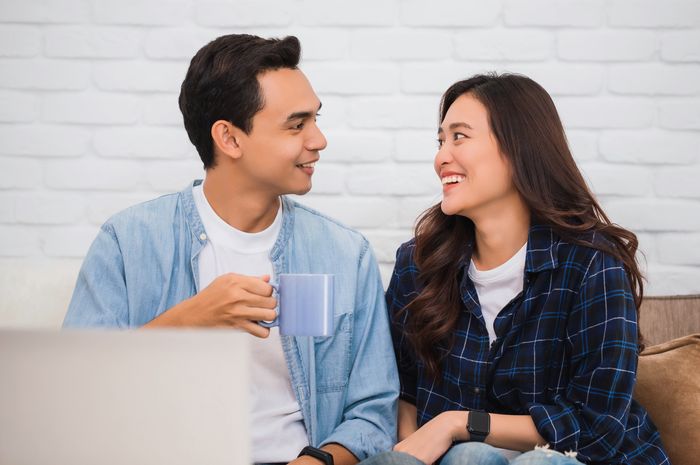 Sebelum Perempuan Menikah, Kenali Tanda Kalau Pasangan Setia - Parapuan