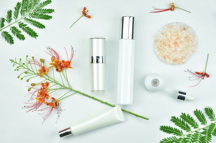 Bikin Kenyal, Ini Rekomendasi Skincare Viral di TikTok untuk Kulit ...