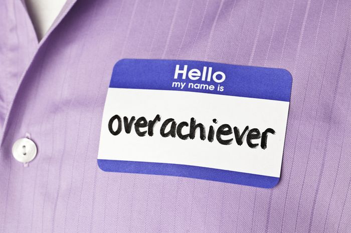 Apa Itu Overachiever dan Alasan Seseorang Ingin Pencapaian Lebih - Parapuan