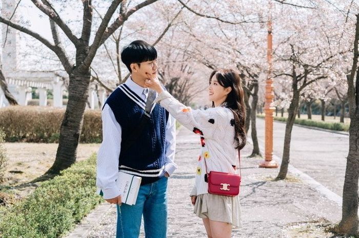 4 Rekomendasi Drakor dan Film Tayang Viu September 2022, Ada The Law Cafe - Parapuan