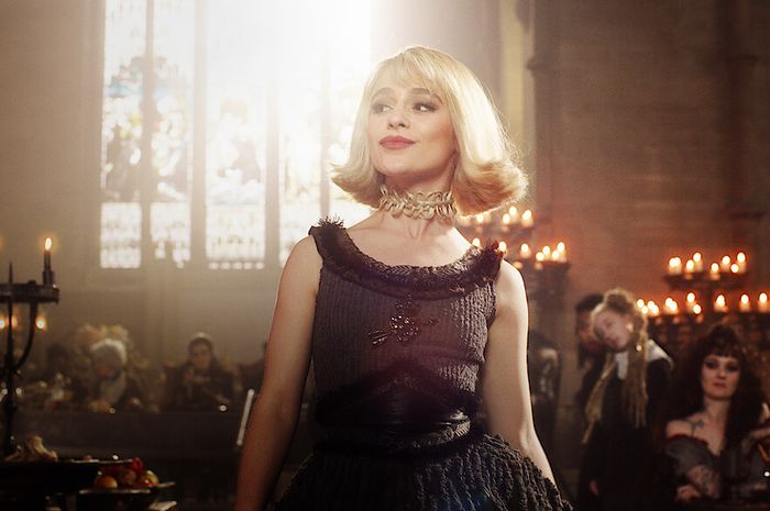 5 Fakta Menarik Sophia Anne Caruso, Karakter Perempuan di Film The School for Good and Evil ...