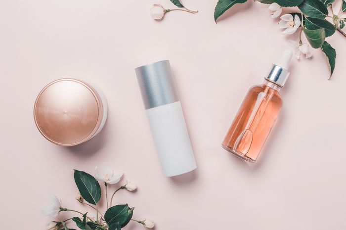 Mengenal Apa Itu Essence yang Bantu Produk Skincare Lain Lebih Efektif ...