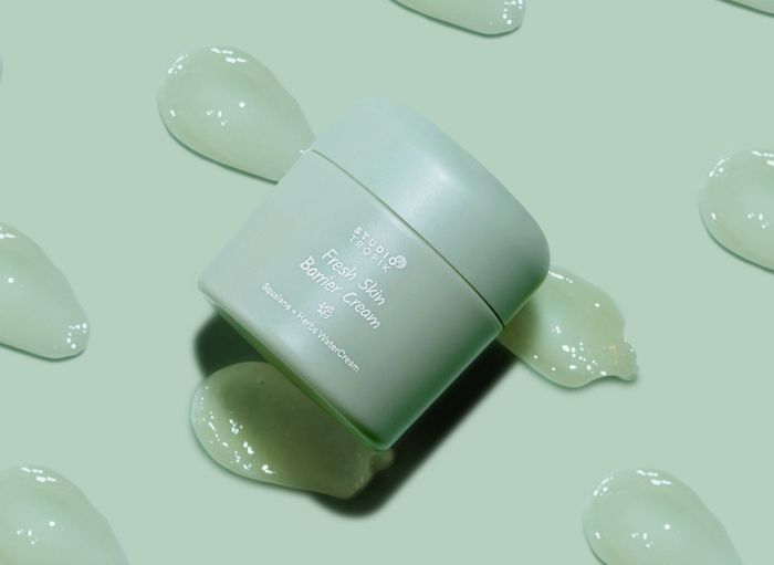 Skincare Viral di TikTok: Moisturizer Gel Lokal untuk Tampilan Glass ...