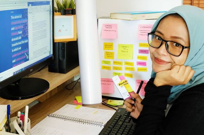 Ini Buku Anak yang Paling Memorable Menurut Puty Puar, Apa Saja? - Parapuan Ini Buku Anak yang Paling Memorable Menurut Puty Puar, Apa Saja? - Parapuan