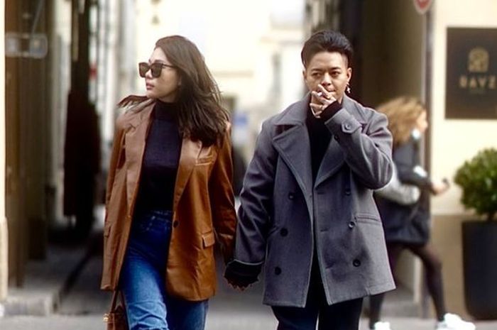 Pengakuan Wendy Walters, Ini Fakta Soal Isu Reza Arap Selingkuh - Parapuan